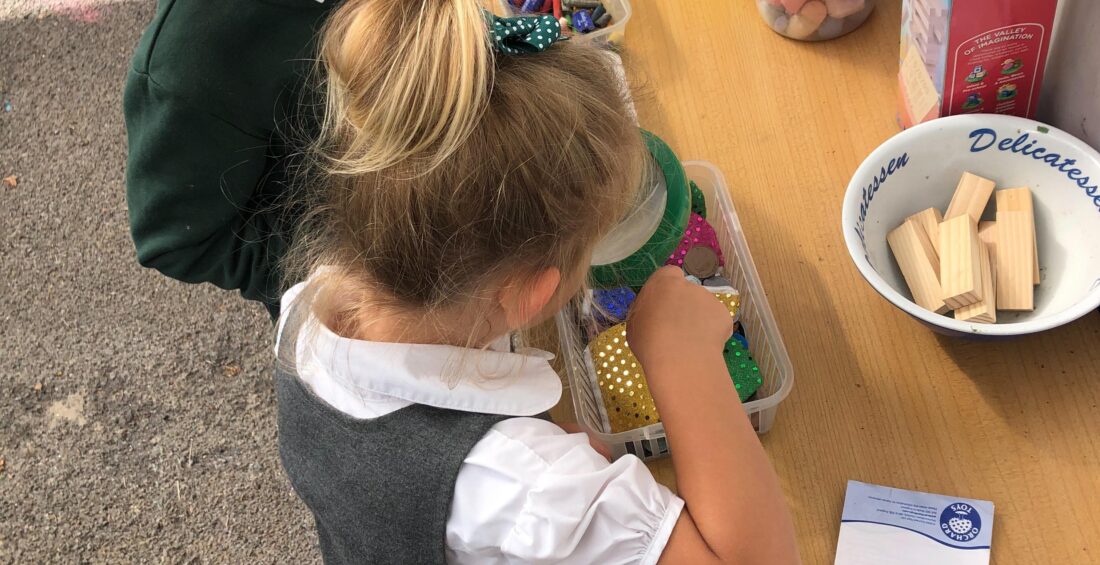 Year 1 Explore their senses in Science! - Millbay Academy